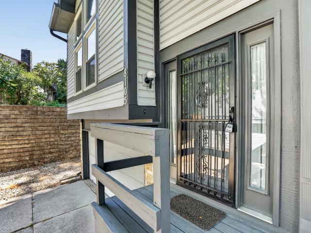 8105 Valley Farms Trail