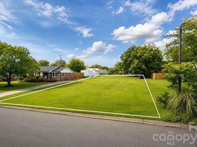 8105 Wynnview Rd, Indian Trail, NC 28079