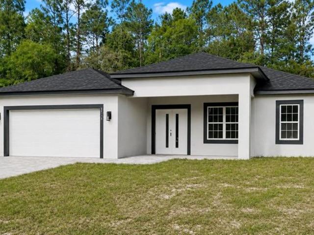 8106 N Galena Ave, Citrus Springs, FL 34434