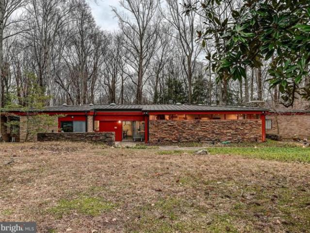 8106 Anita Rd, Pikesville, MD 21208