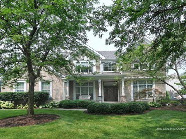 8106 Boulder Ct, Long Grove, IL 60047