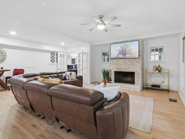 8106 San Benito Way