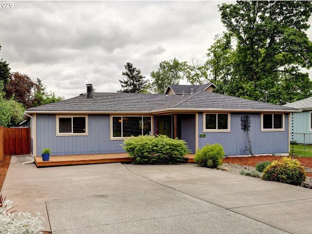 8106 SE 67TH AVE