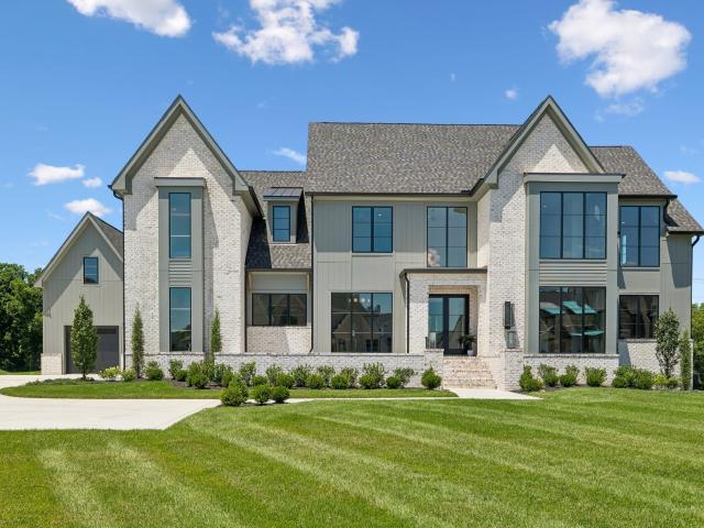 8106 Turning Point Dr