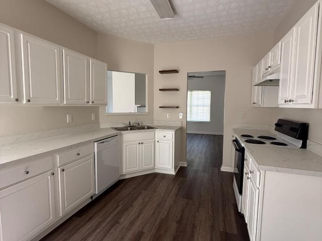 8106 Wynfield Drive 1