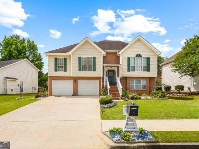 8107 Birch Walk Dr, Riverdale, GA 30274