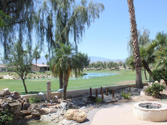 81083 Avenida Tres Lagunas