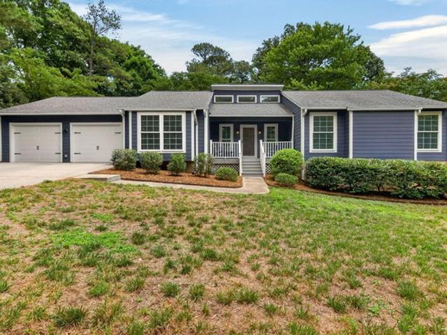 8108 Calais Ct, Raleigh, NC 27613