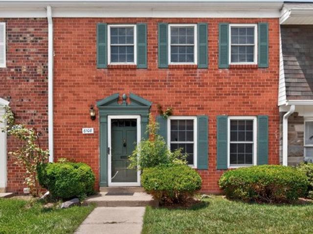 8108 Lakecrest Dr, Greenbelt, MD 20770