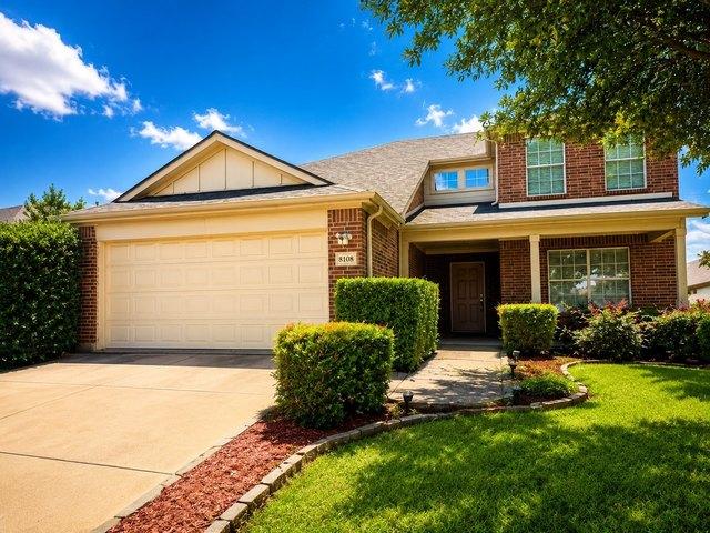 8108 Toltec Ct, Arlington, TX 76002