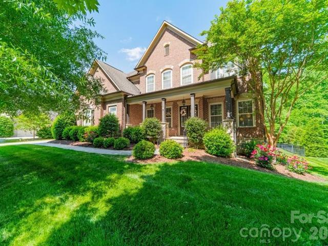 8108 Tosomock Ln, Huntersville, NC 28078