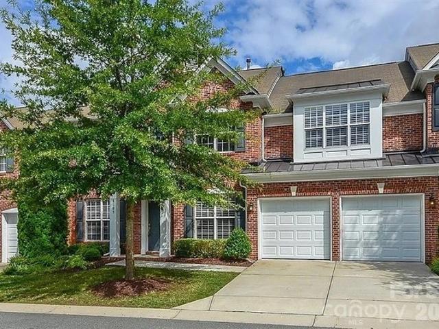 8109 Oratorio Pl, Charlotte, NC 28270