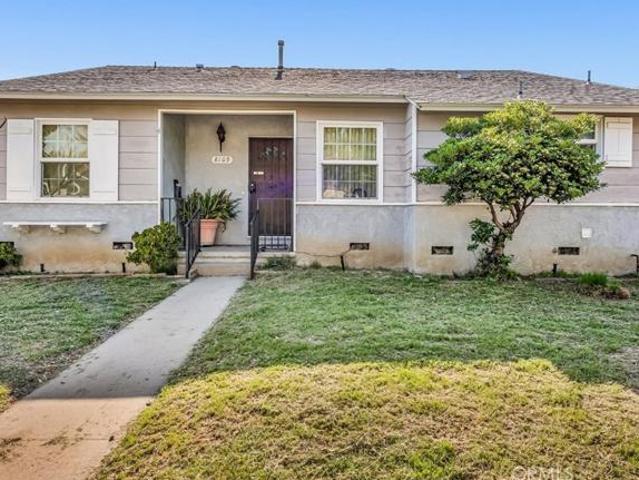 8109 Darby Pl, Reseda, CA 91335