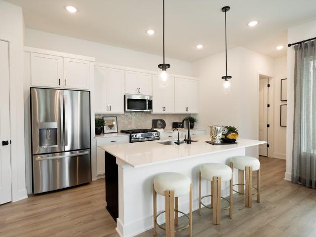 8109 Ermis Farm Rd