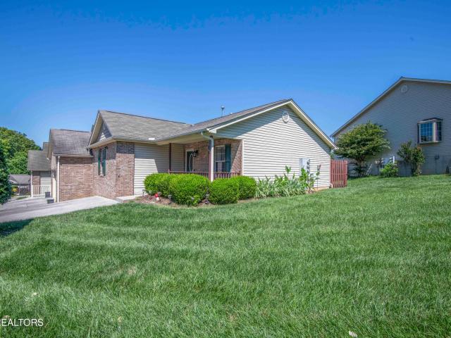 8109 Pepperdine Way