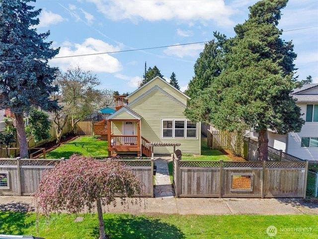 8109 15th Ave SW, Seattle, WA 98106