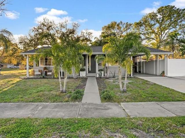 8100 Overlook Pl NE, Saint Petersburg, FL 33702