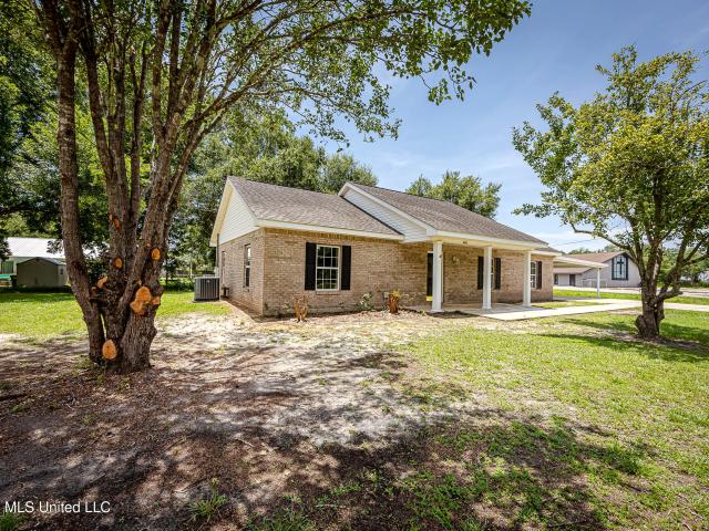 8100 Ocean Springs Road