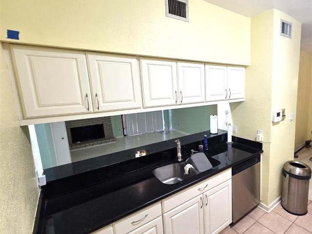 8100 Cambridge St, Unit 9, Houston, TX 77054 | MLS #55142