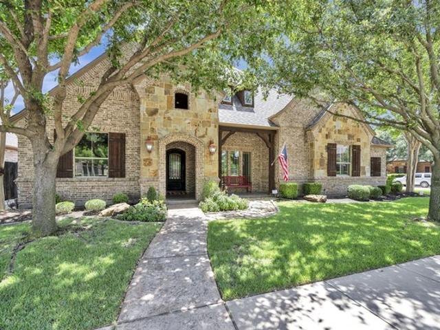 8100 Canyon Oak Dr, North Richland Hills, TX 76182