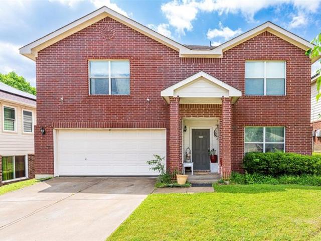 8100 Colbi Ln, Fort Worth, TX 76120