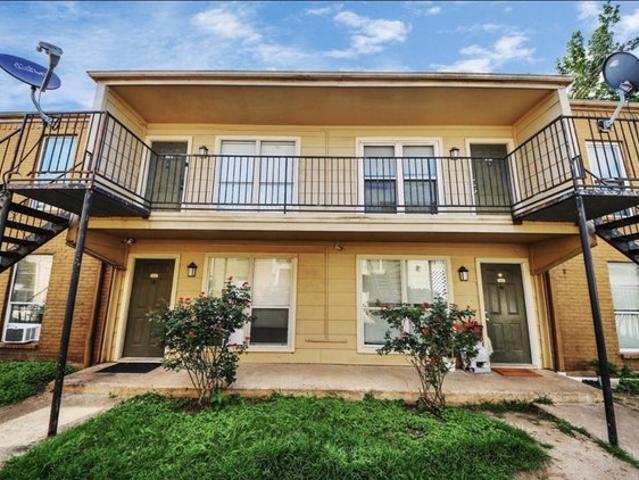 8100 Creekbend Dr Apt 104, Houston, TX 77071