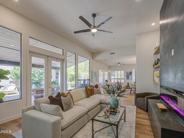8100 e camelback road # 166