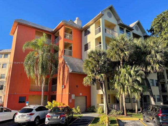 8100 Geneva Ct #541, Doral, FL 33166