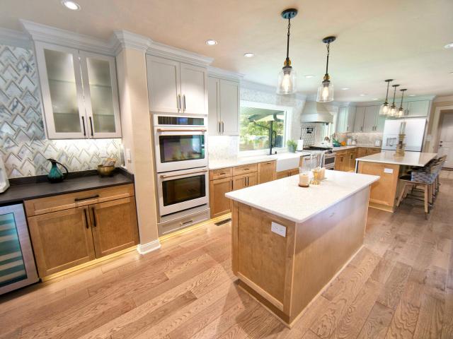 8100 W Holmes Ave, Greenfield, US, WI