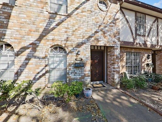 8101 Amelia Rd Apt 404, Houston, TX 77055