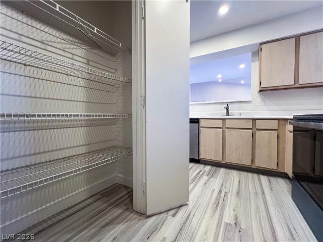 8101 W Flamingo Road 2129