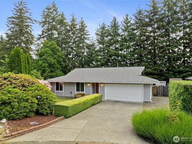 8101 53rd Street Ct W, University Place, WA 98467