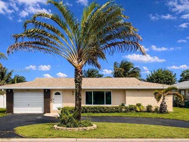 8102 NW 96th Ter, Tamarac, FL 33321