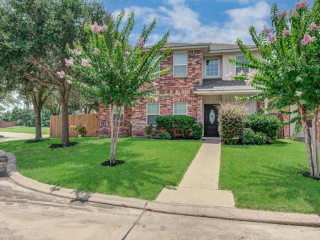 8103 Malago Point Dr, Cypress, TX 77433