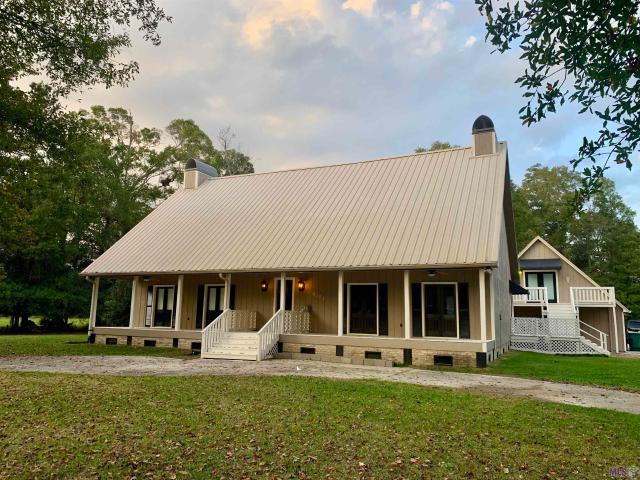 8103 Belle Helene Dr, Denham Springs, LA 70726 | MLS #BR2026001 | Compass