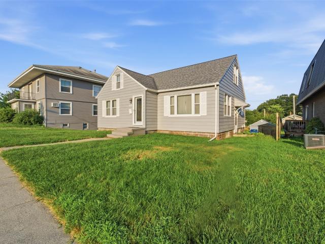 810 6th Street