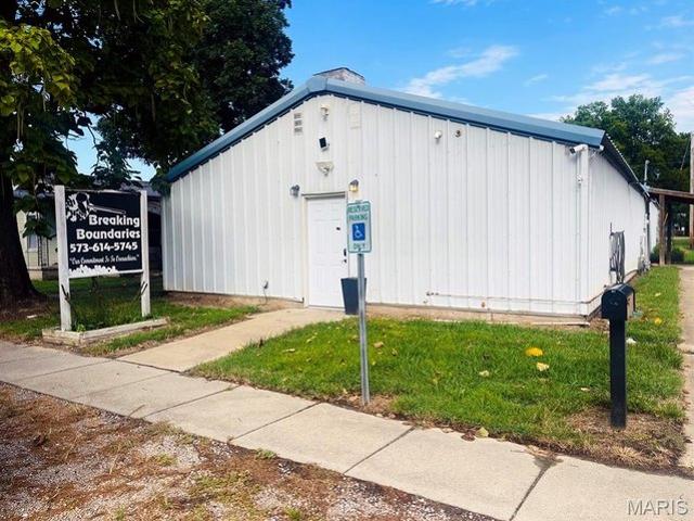 810 812 W Oak, Dexter, MO 63841