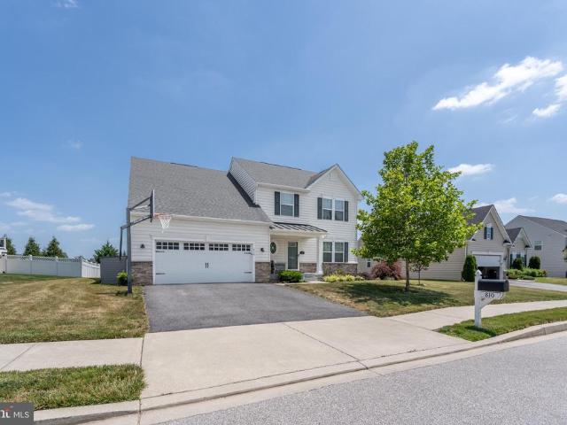 810 Amherst Lane