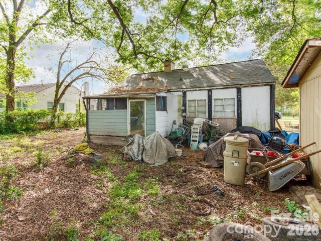 810 Arlington Avenue