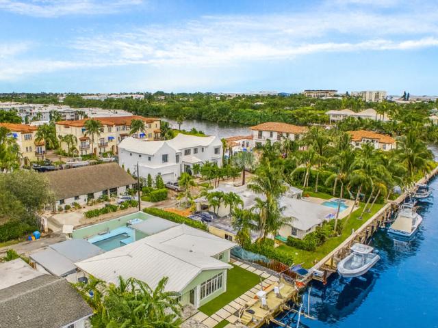 810 Bamboo Ln, Delray Beach, FL 33483 | MLS #R11122 | Compass