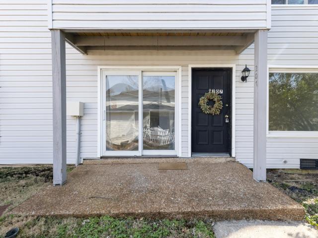 810 Bellevue Rd # 207