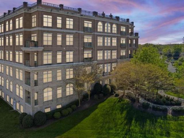 810 Belmont Bay Dr #206, Woodbridge, VA 22191