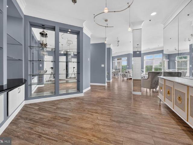 810 Belmont Bay Drive # 204