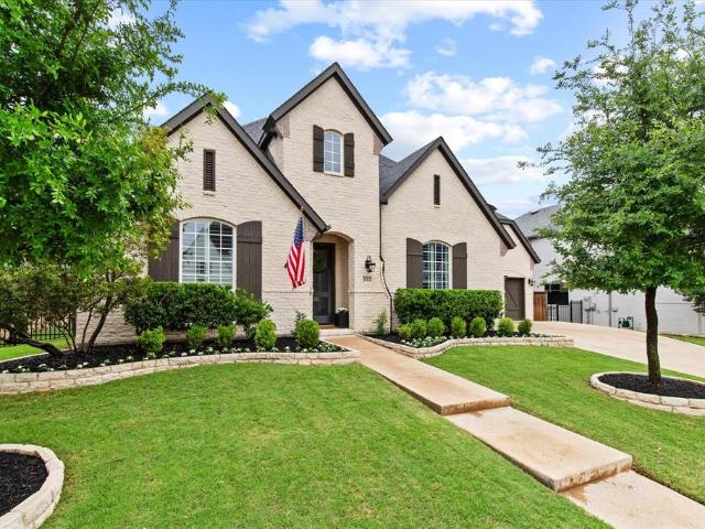 810 Biltmore Ln, Prosper, TX 75078 | MLS #21243 | Compass