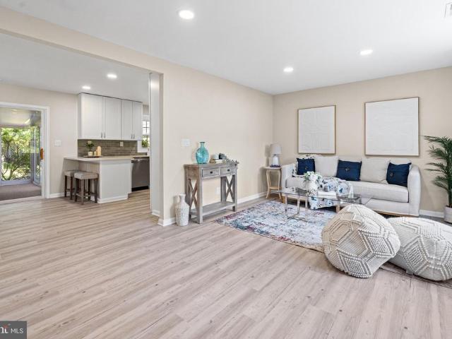 810 Bradley Road