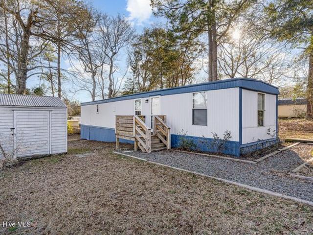 810 Dogwood Dr, Sunset Beach, NC 28468