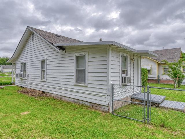 810 E Main Street