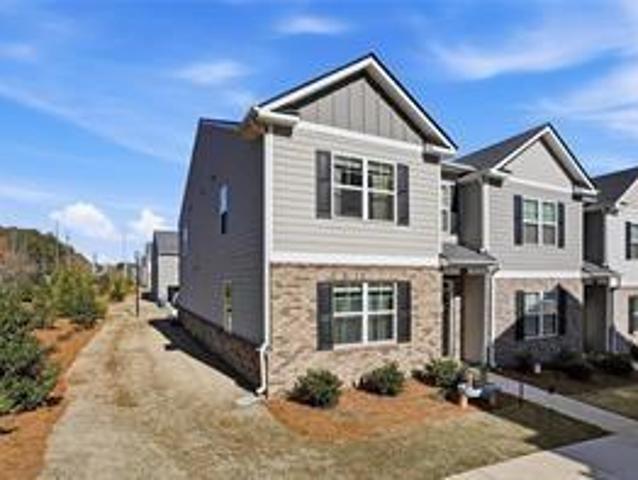 810 Elgin Trail