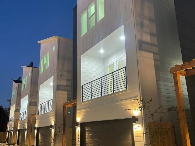 810 Elkhart St, Unit E, Houston, TX 77091 | MLS #71269 | Compass