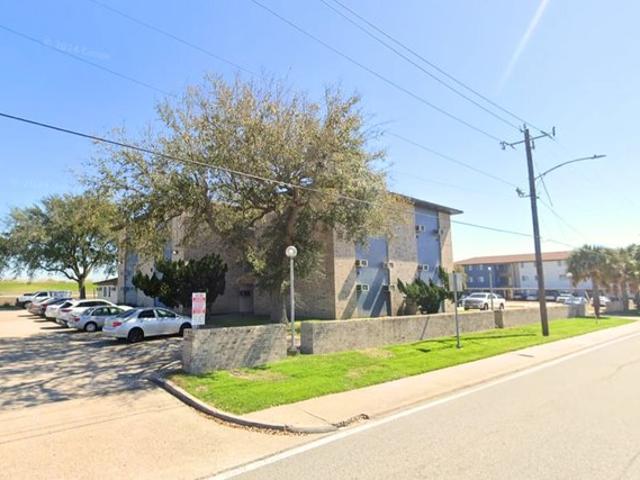 810 Ferry Rd, Galveston, TX 77550